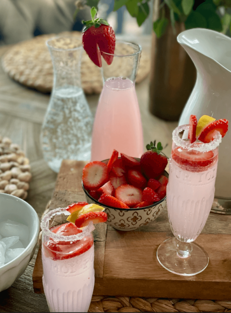 Three pretty and pink cocktail recipes- perfect for celebrating love ...