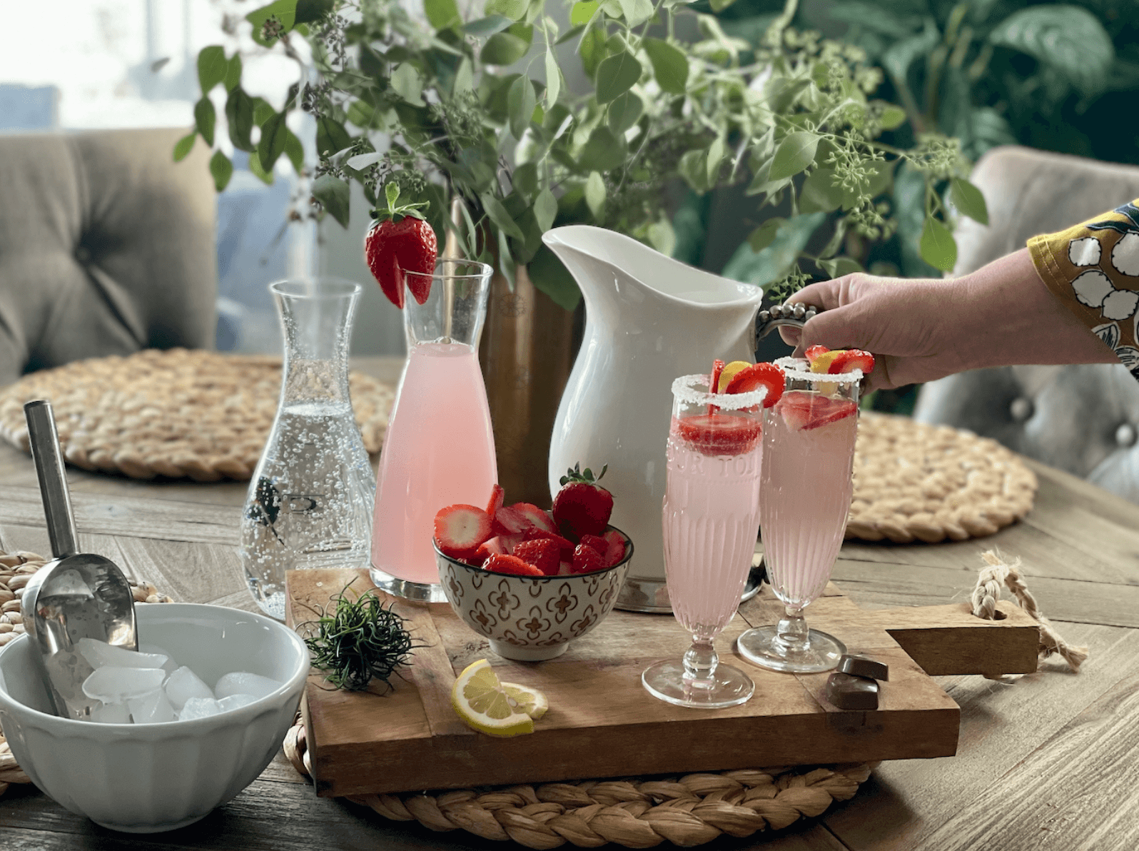 Three pretty and pink cocktail recipes- perfect for celebrating love ...