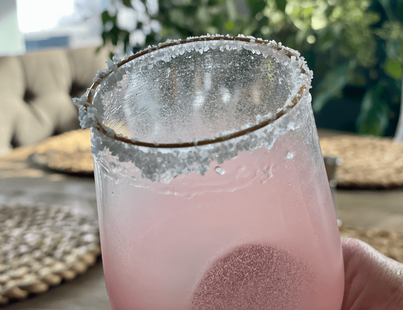 Three pretty and pink cocktail recipes- perfect for celebrating love ...