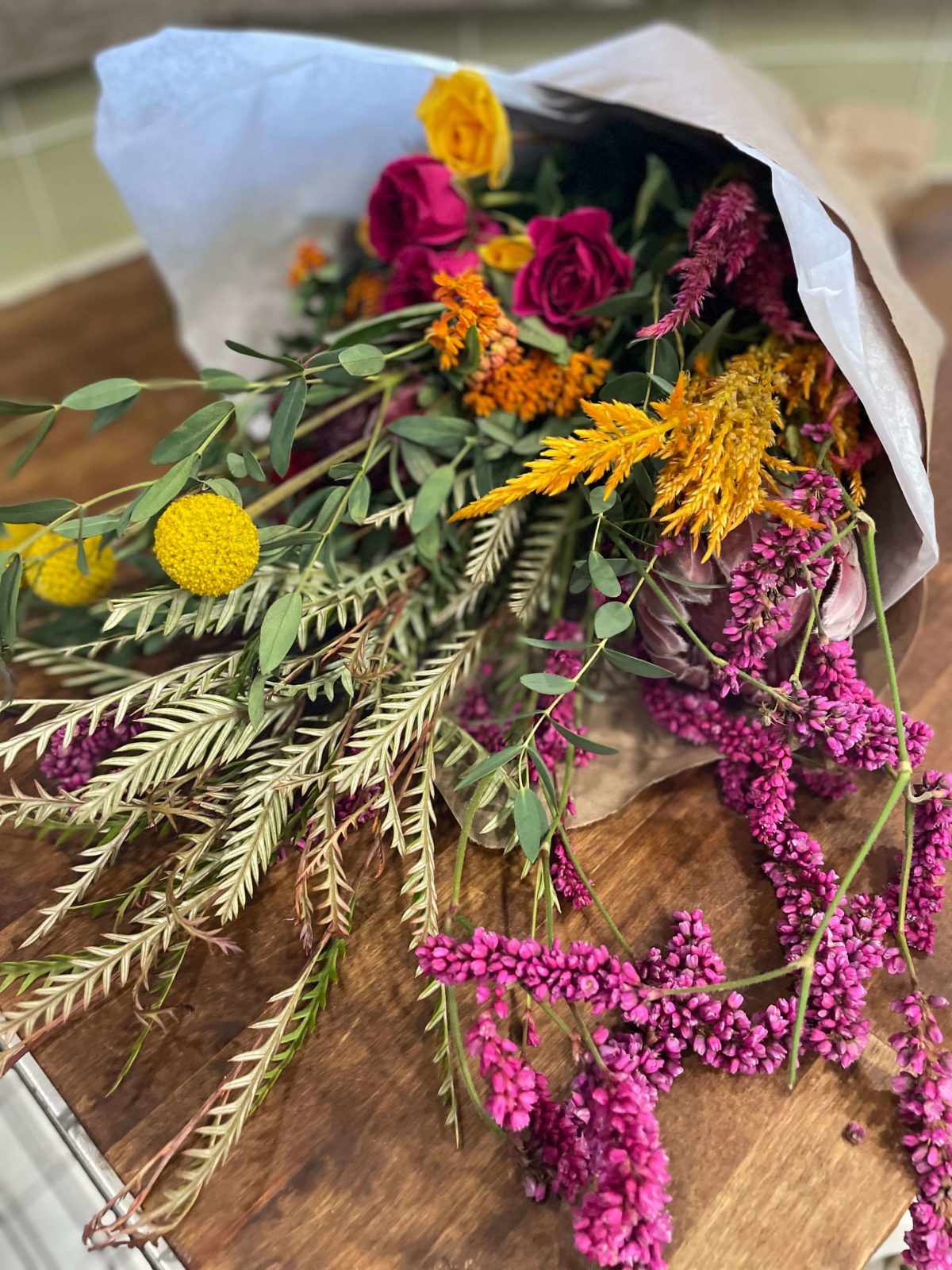 Easy ways to add fresh flowers to your Spring decor. - A Life Unfolding