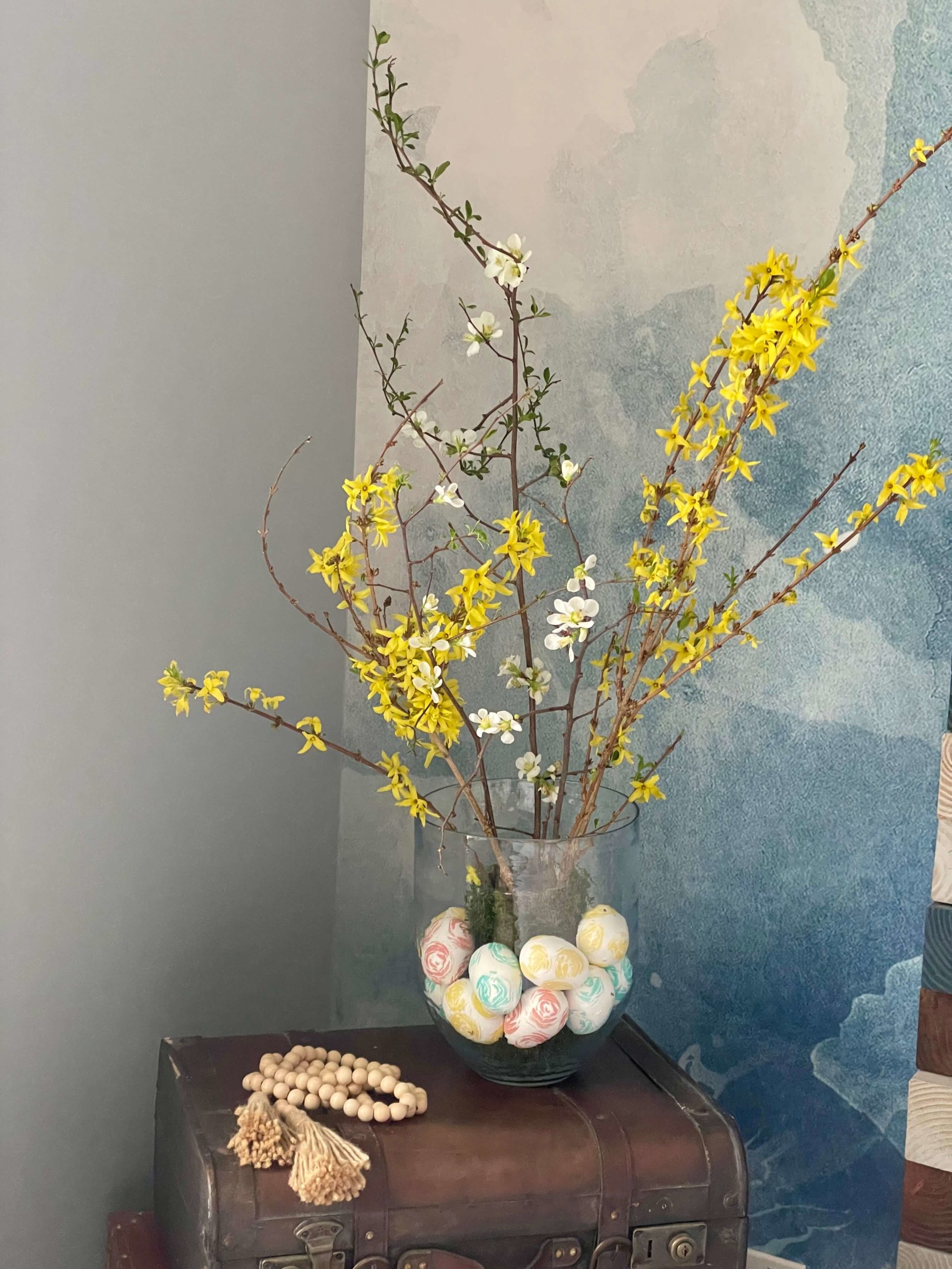 Easy ways to add fresh flowers to your Spring decor. - A Life Unfolding