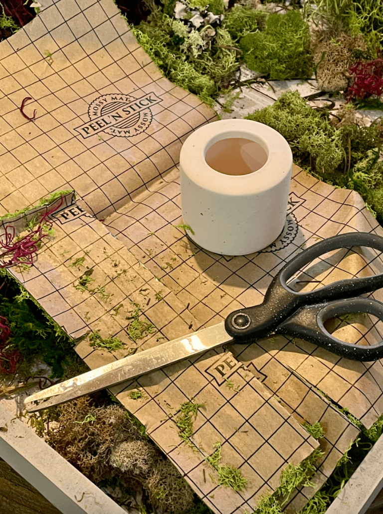 I made the cutest checkerboard table for the patio! - A Life Unfolding