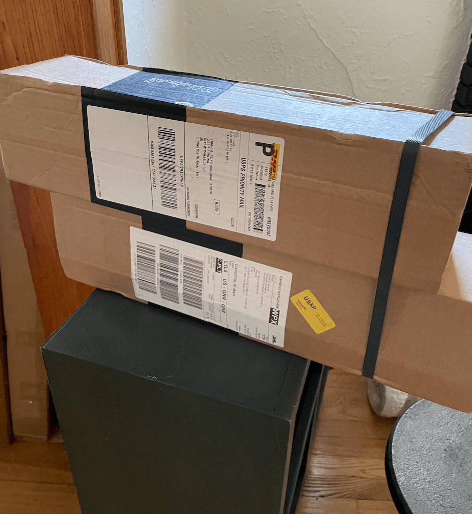 Wallpapering a Ceiling with Photowall - A Life Unfolding