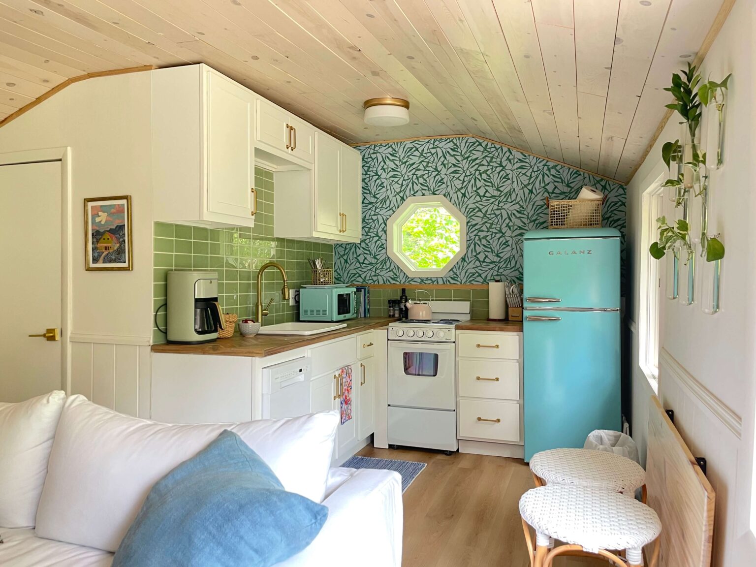 Cottage Kitchen Glow up made easy: DIY a Glass Tile Backsplash. - A ...