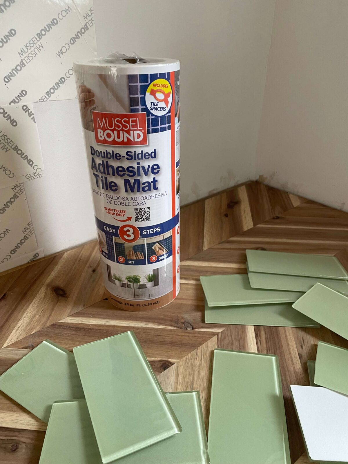 Cottage Kitchen Glow up made easy: DIY a Glass Tile Backsplash. - A ...