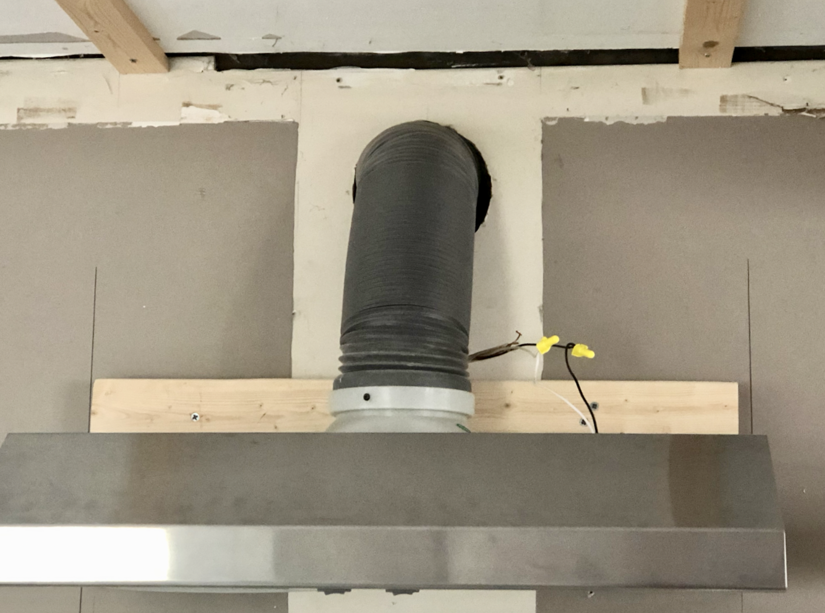 DIY wood vent hood with a coastal modern vibe - A Life Unfolding