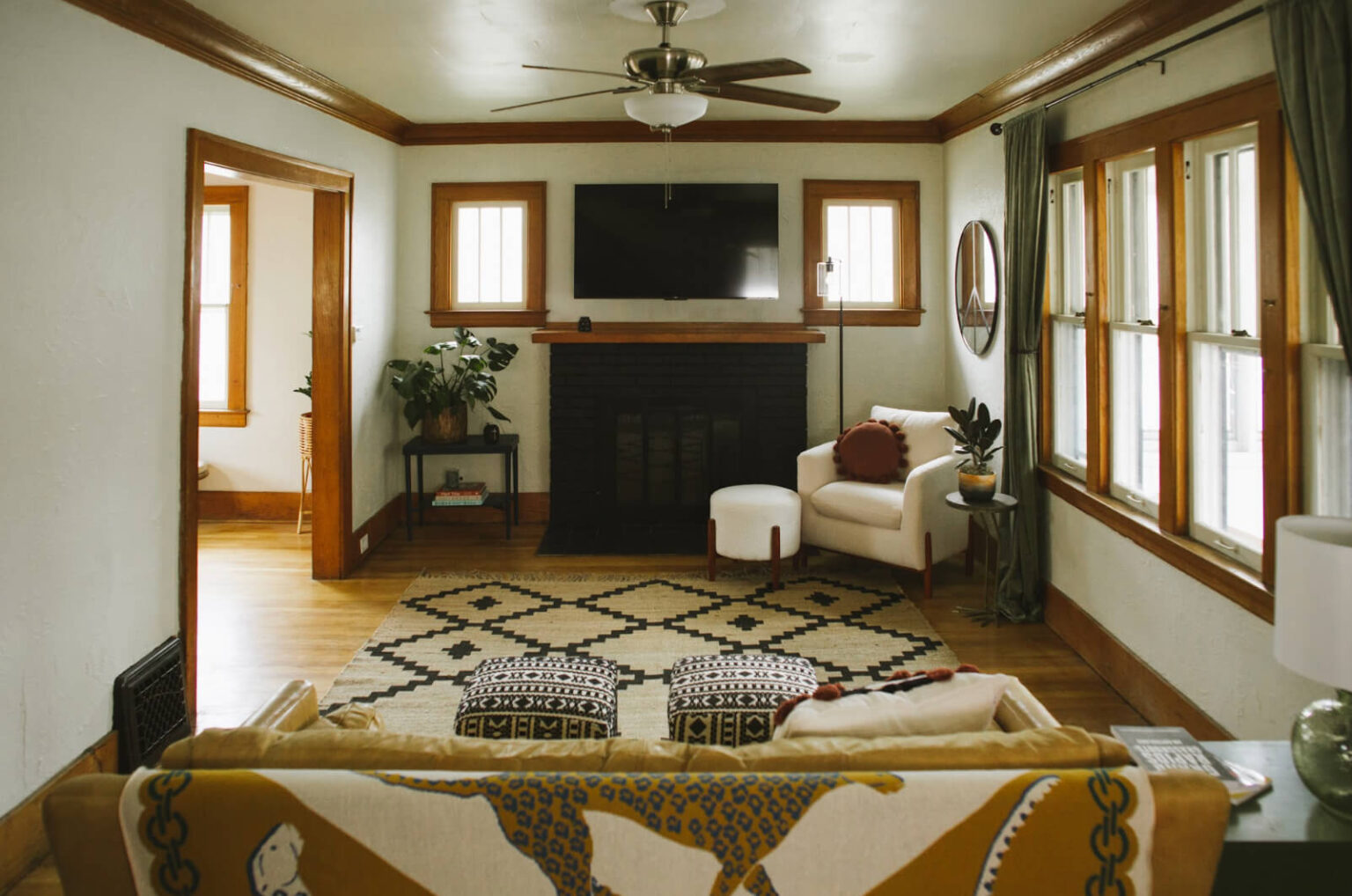 Short-Term Rental Design Made Easy - A Life Unfolding